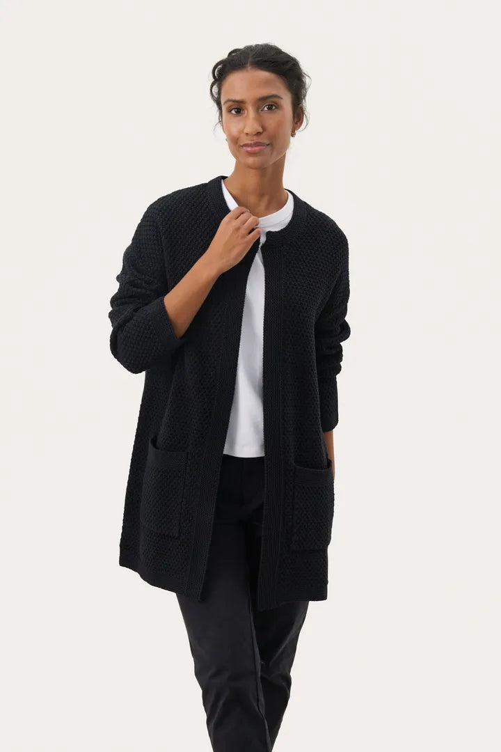 Cardigan long en bleu marine profond Niya – Rue